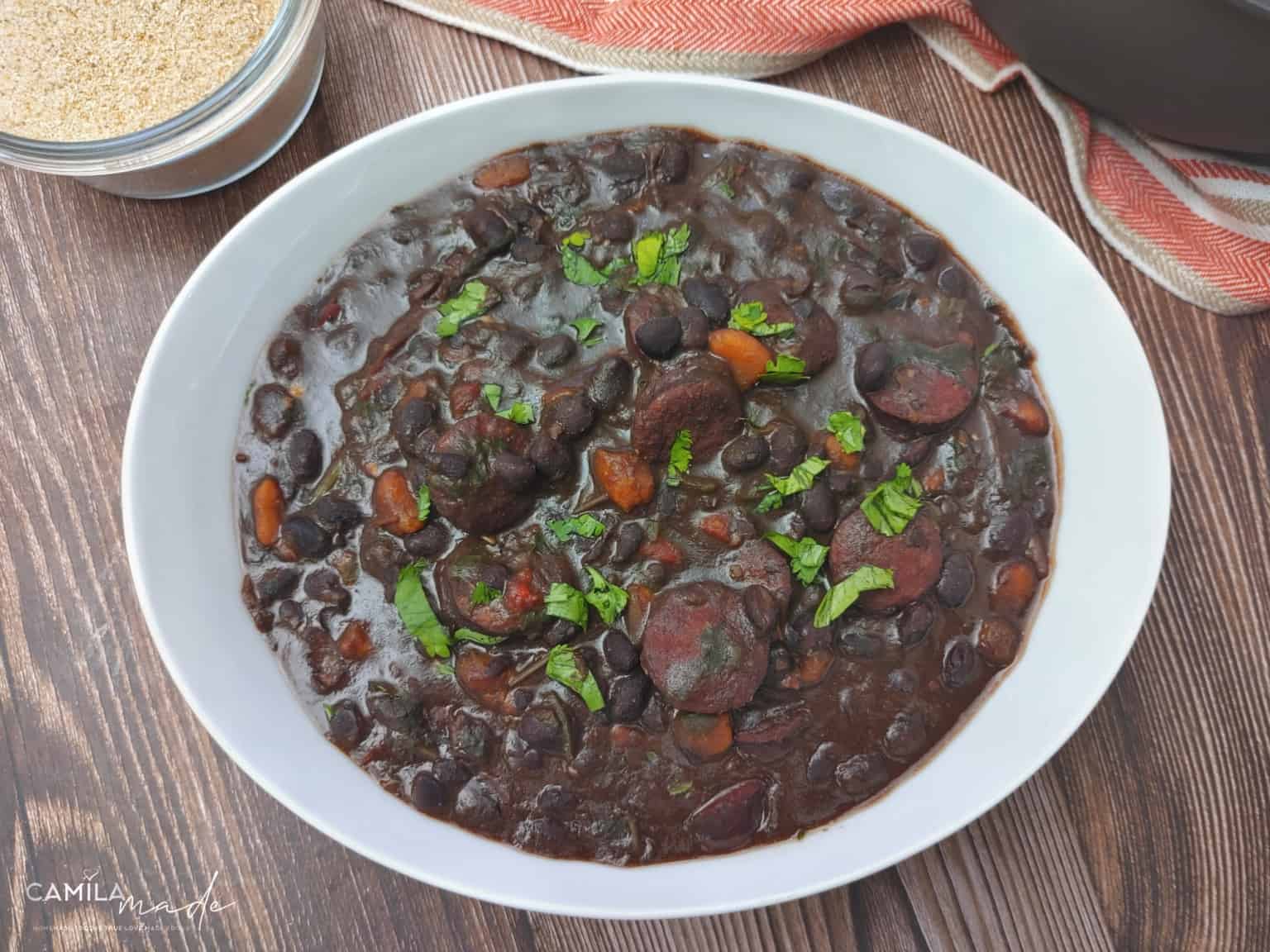 Quick Feijoada - Camila Made