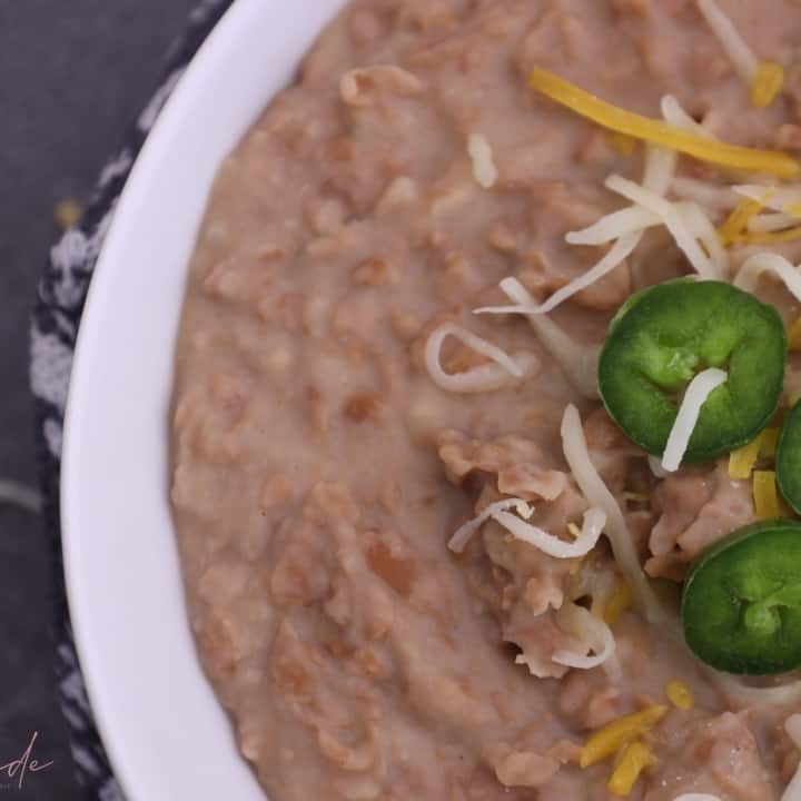 A Easy Way to Make Refried Beans - Camila Made