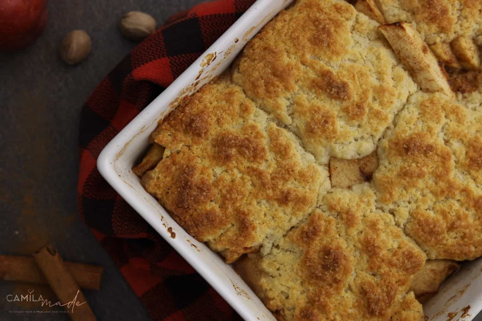 Apple Cobbler: The Perfect Fall Dessert - Camila Made