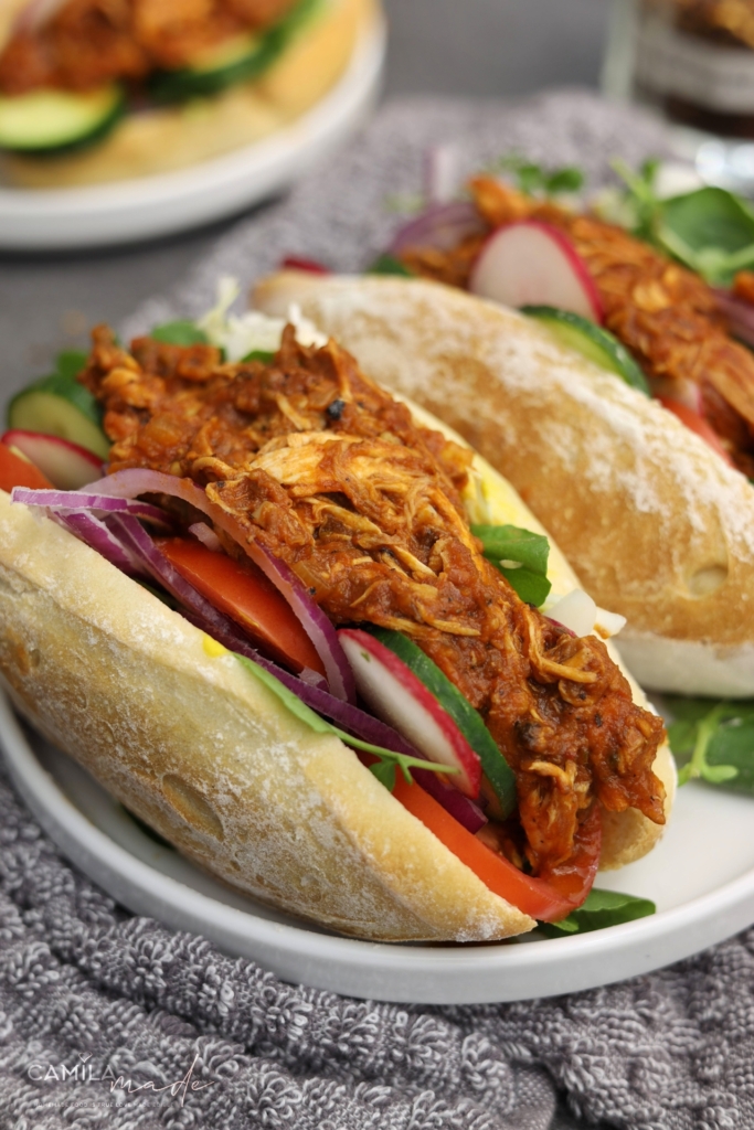 Panes con Pollo - Camila Made