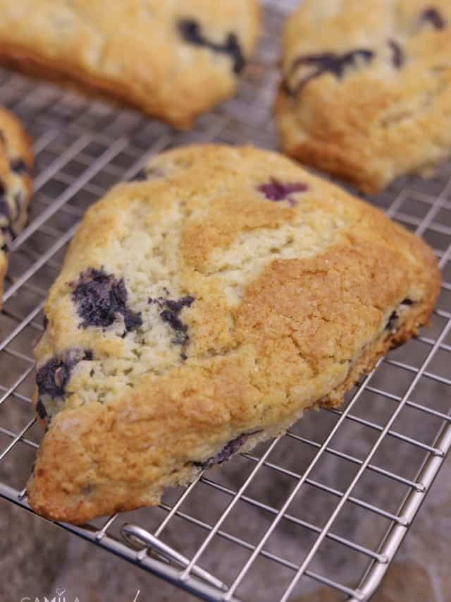Healthy Scones - Camila Made