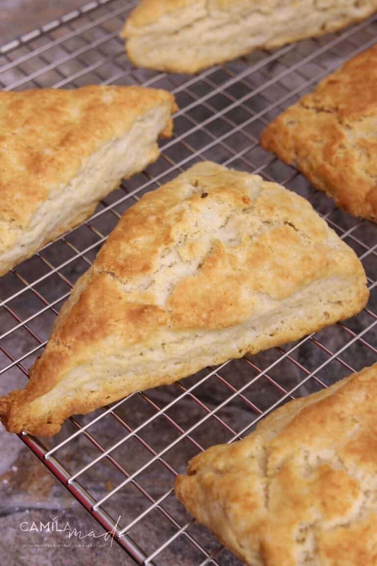 Healthy Scones - Camila Made