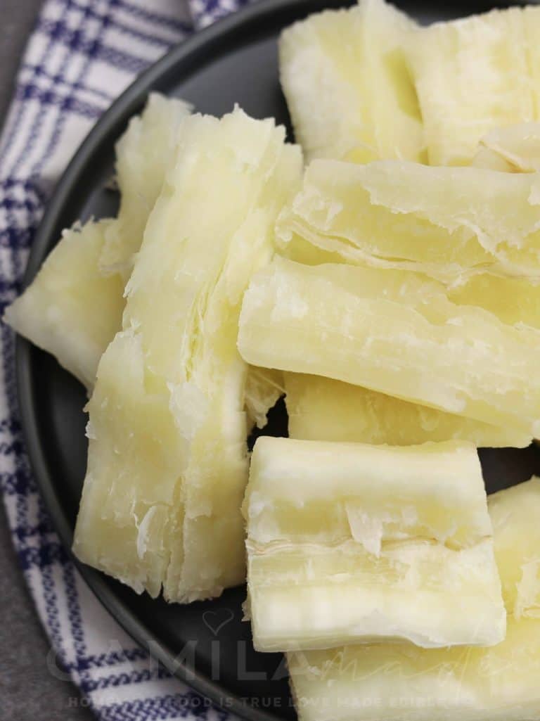 Yuca Hervida (Boiled Yuca) - Camila Made