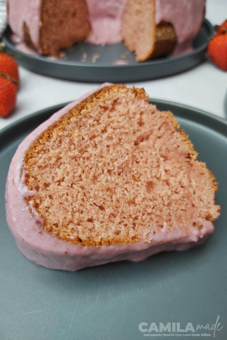 Nesquik Strawberry Cake - Camila Made